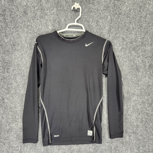 Nike | Shirts | Nike Pro Fit Dry Mens Fitted Medium Long Sleeve ...
